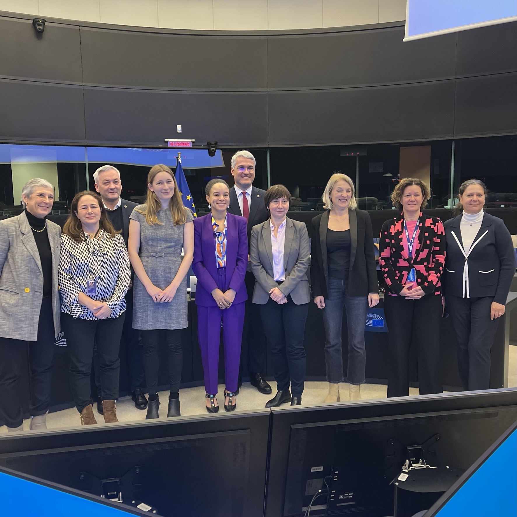 Implementing pay transparency - Eurocadres Implementing pay transparency - Eurocadres